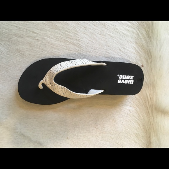 Wave Zone | Shoes | Platform Flip Flops | Poshmark